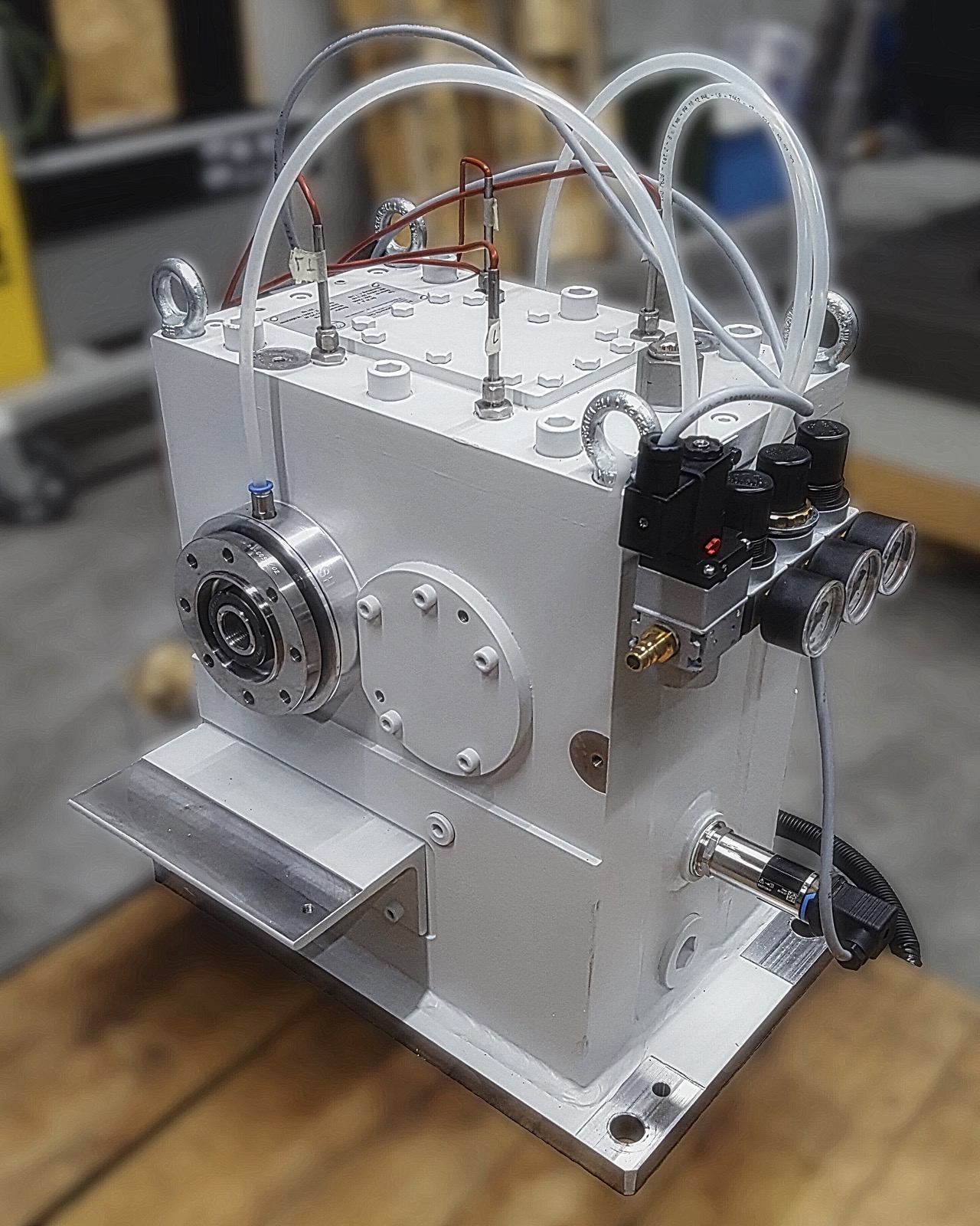 PESI COMPONENTS - PRODUKTE / PRODUCTS